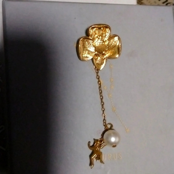 Vintage | Jewelry | Vintage Gs Girl Scout Eagle Pin | Poshmark